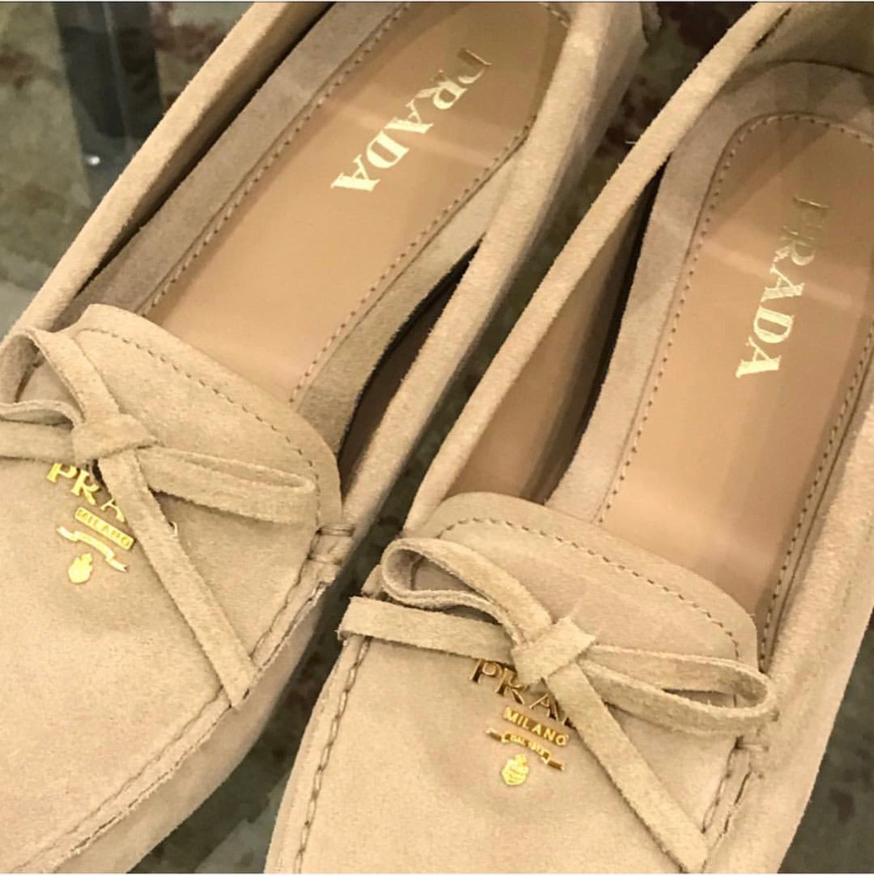 PRADA – CHIC Kuwait Luxury Outlet