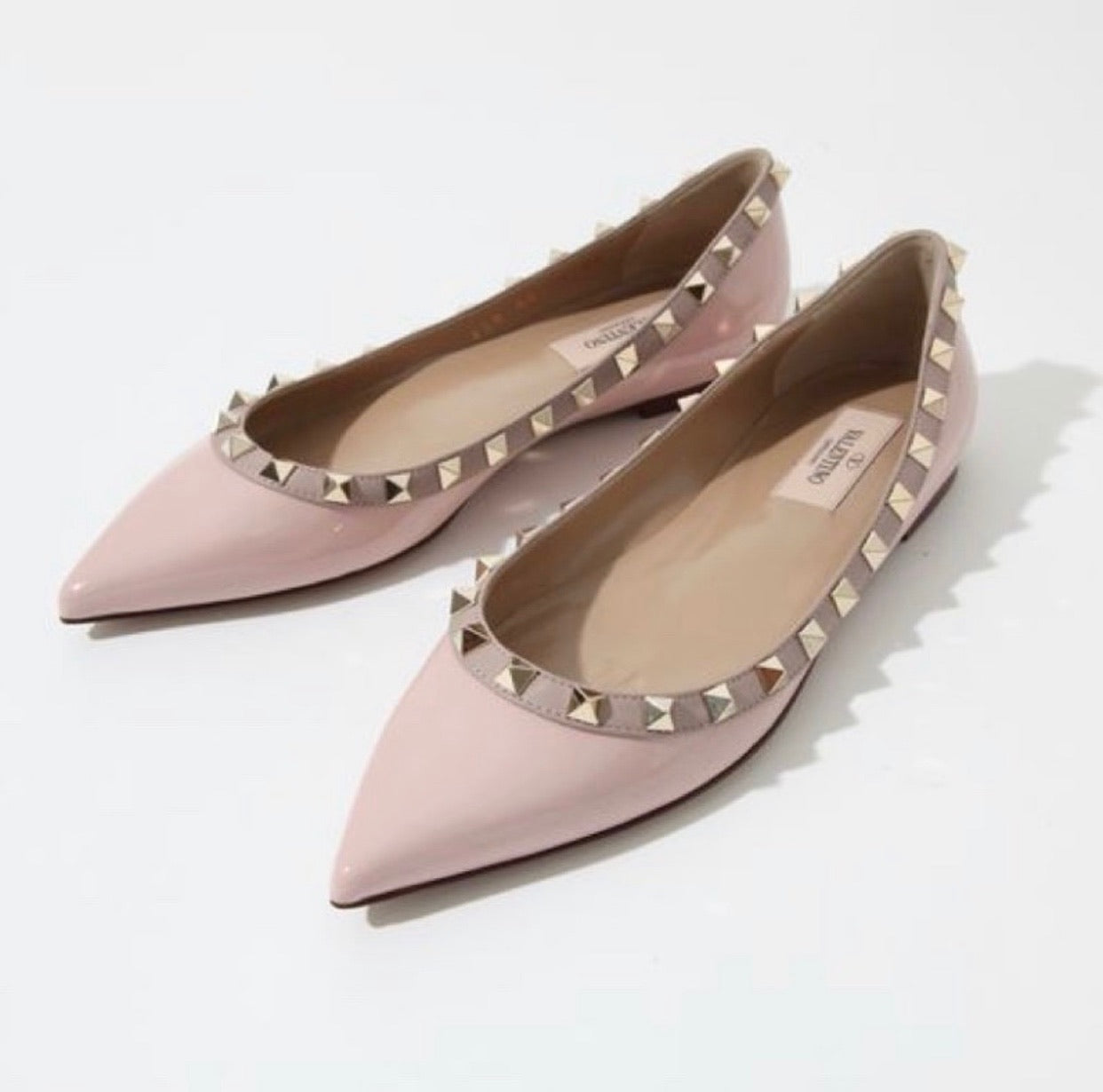 Shoes – CHIC Kuwait Luxury Outlet