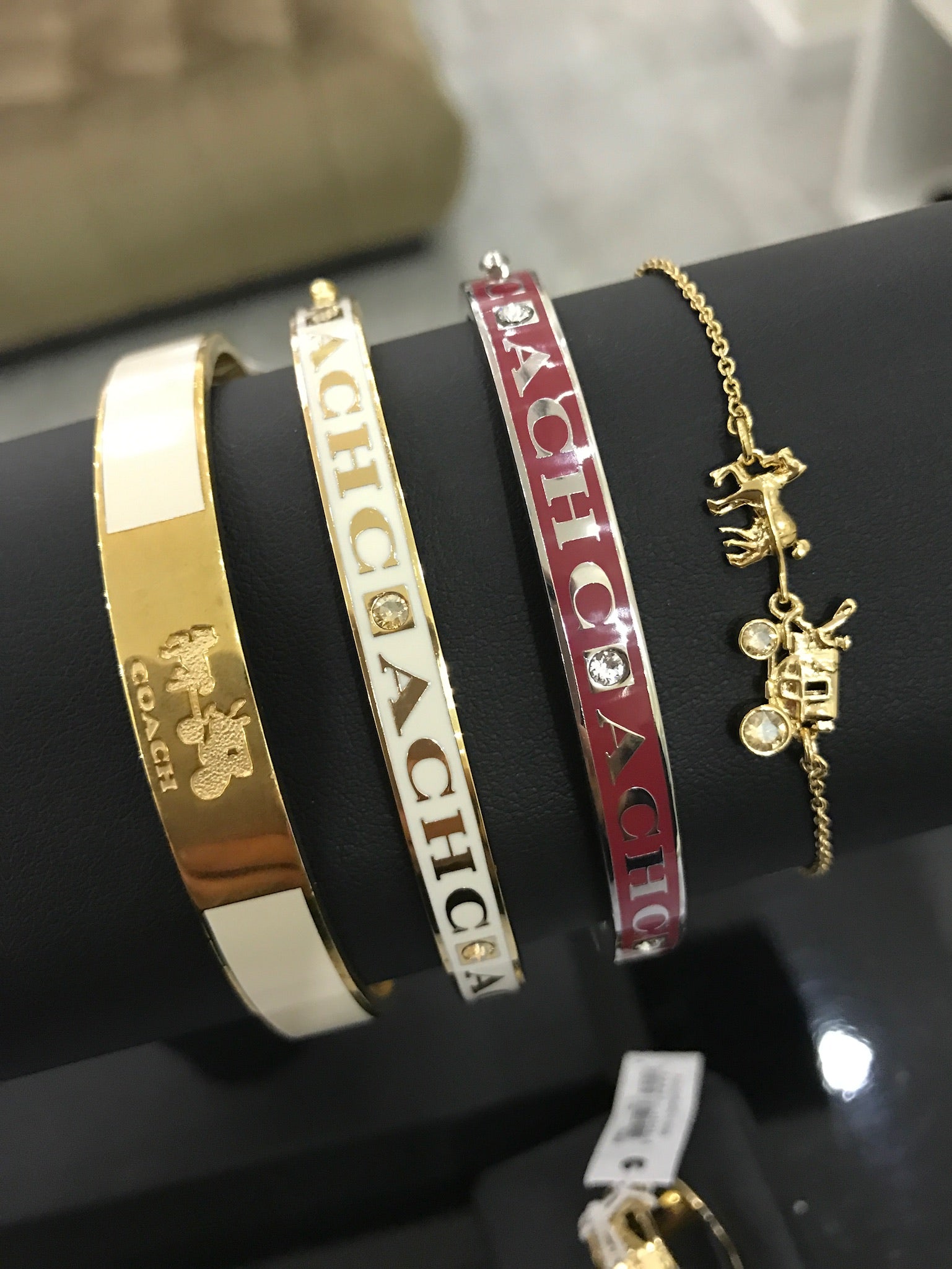 Jewelry – CHIC Kuwait Luxury Outlet