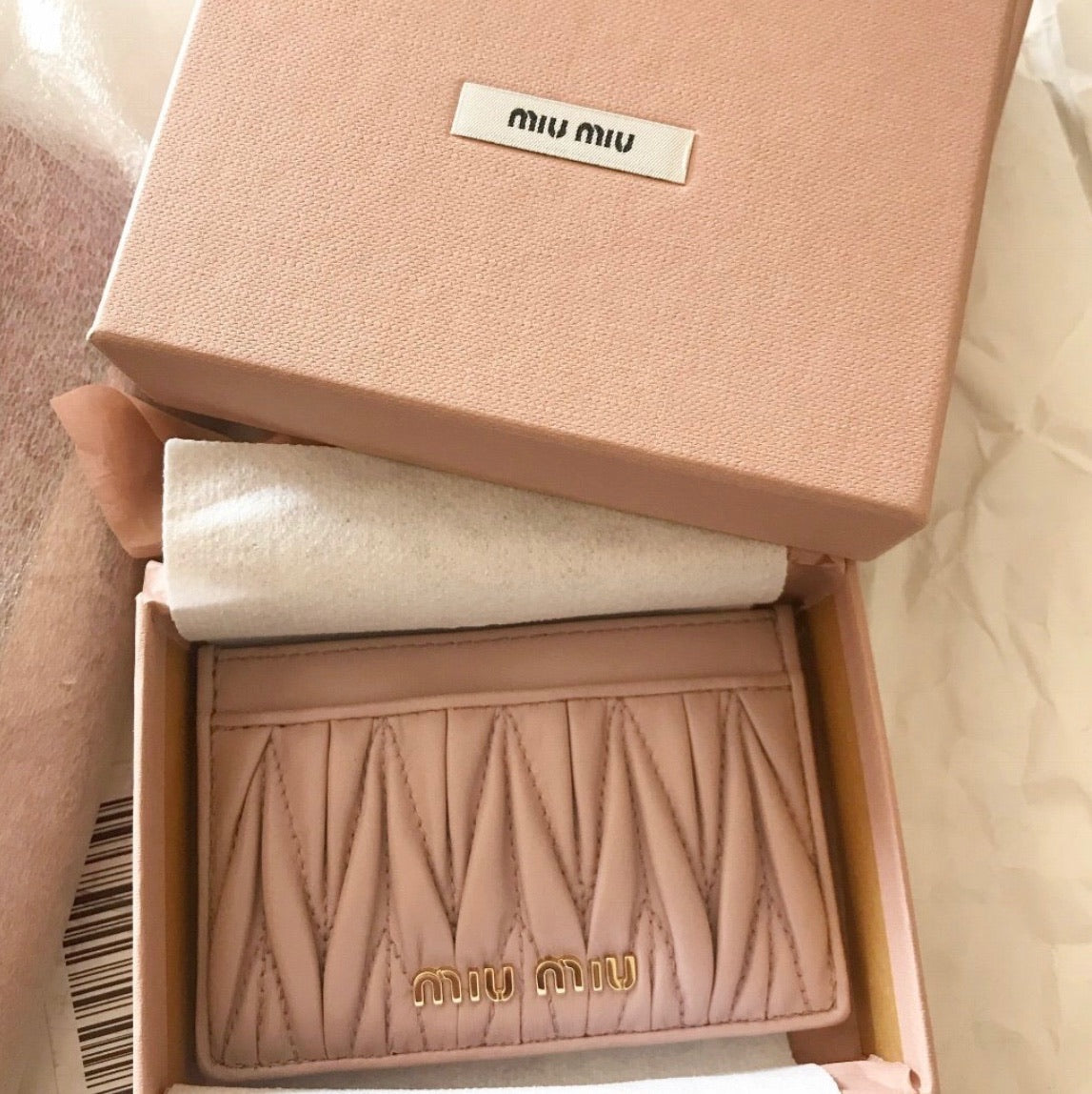 Designer Accessories – CHIC Kuwait Luxury Outlet